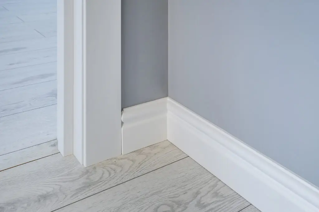 How to Keep Baseboards Clean? Maintenance Tips